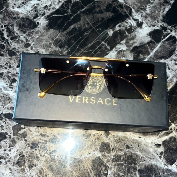 Versace | Accessories | New Versace Model Medusa Logo Sunnies | Poshmark